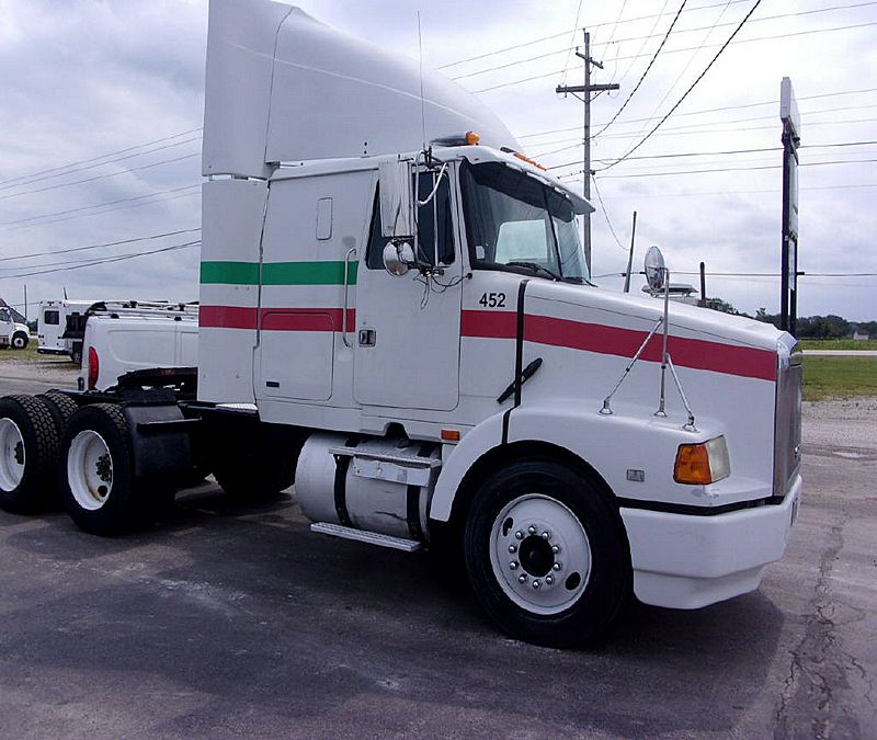 1994 White-GMC WIA For Sale | Semi Truck | #CONHIRZ452