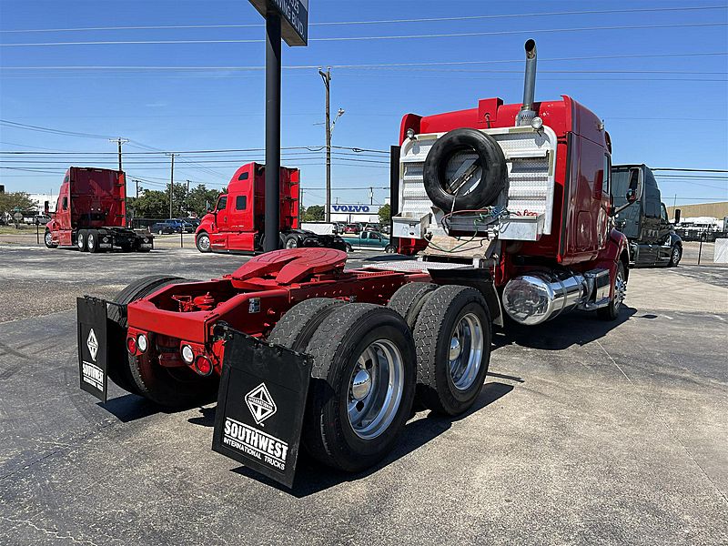 2009 Peterbilt 387 For Sale | Mid-Roof Sleeper | #U8548