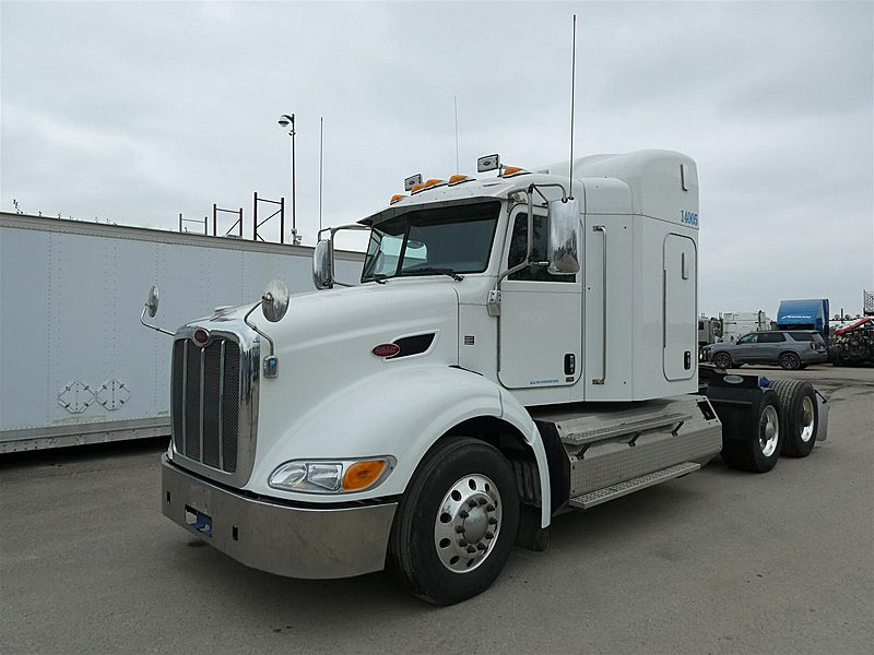 2014 Peterbilt 384 For Sale | 42" Sleeper | #9811