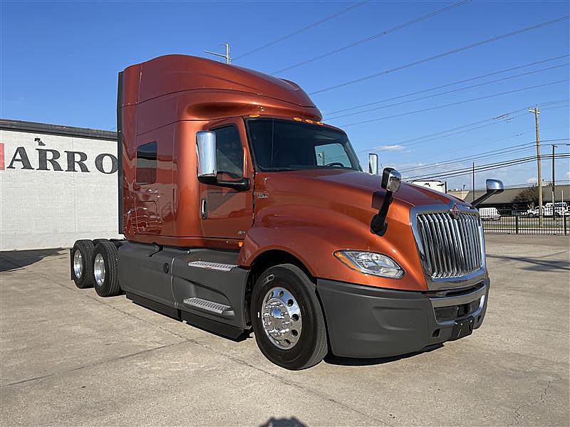 2019 International LT (For Sale) | 73" Sleeper | #250815