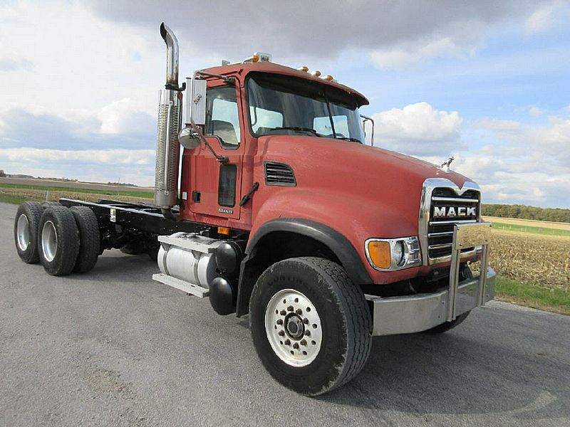 2004 Mack Granite (For Sale) | Cab & Chassis | #7198
