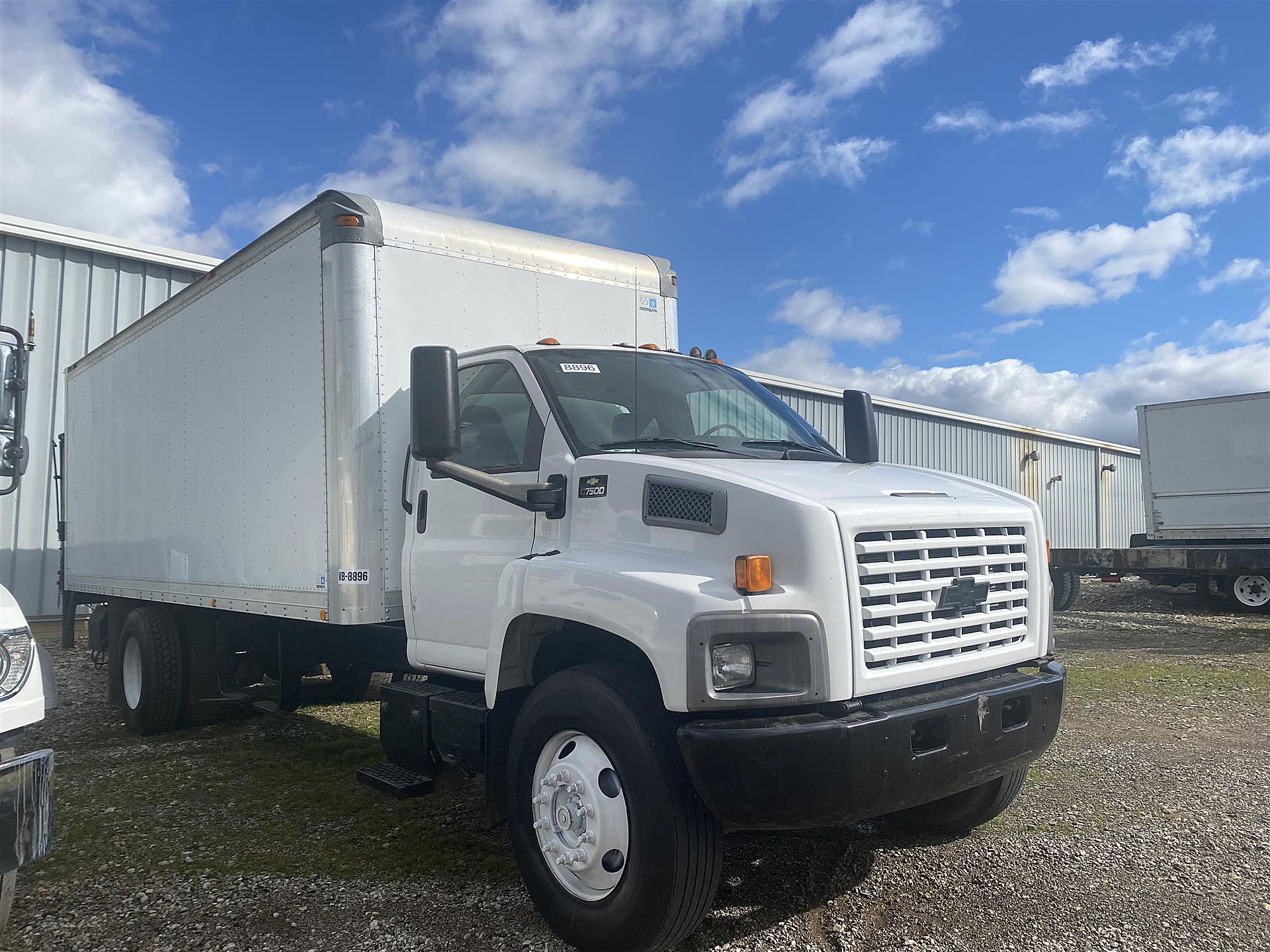 2006 Chevrolet C7500 For Sale | 22' | #8896