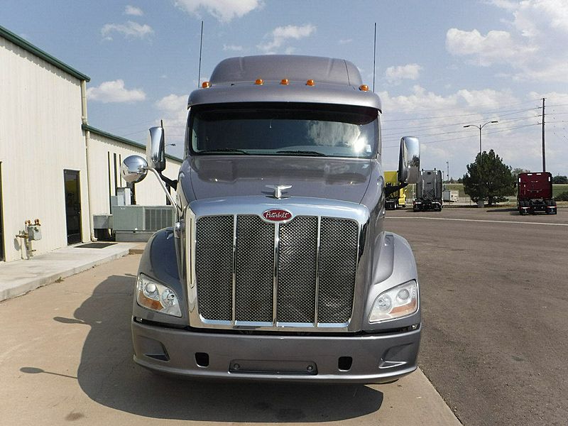 2014 Peterbilt 587 For Sale | 73" Sleeper | #4645