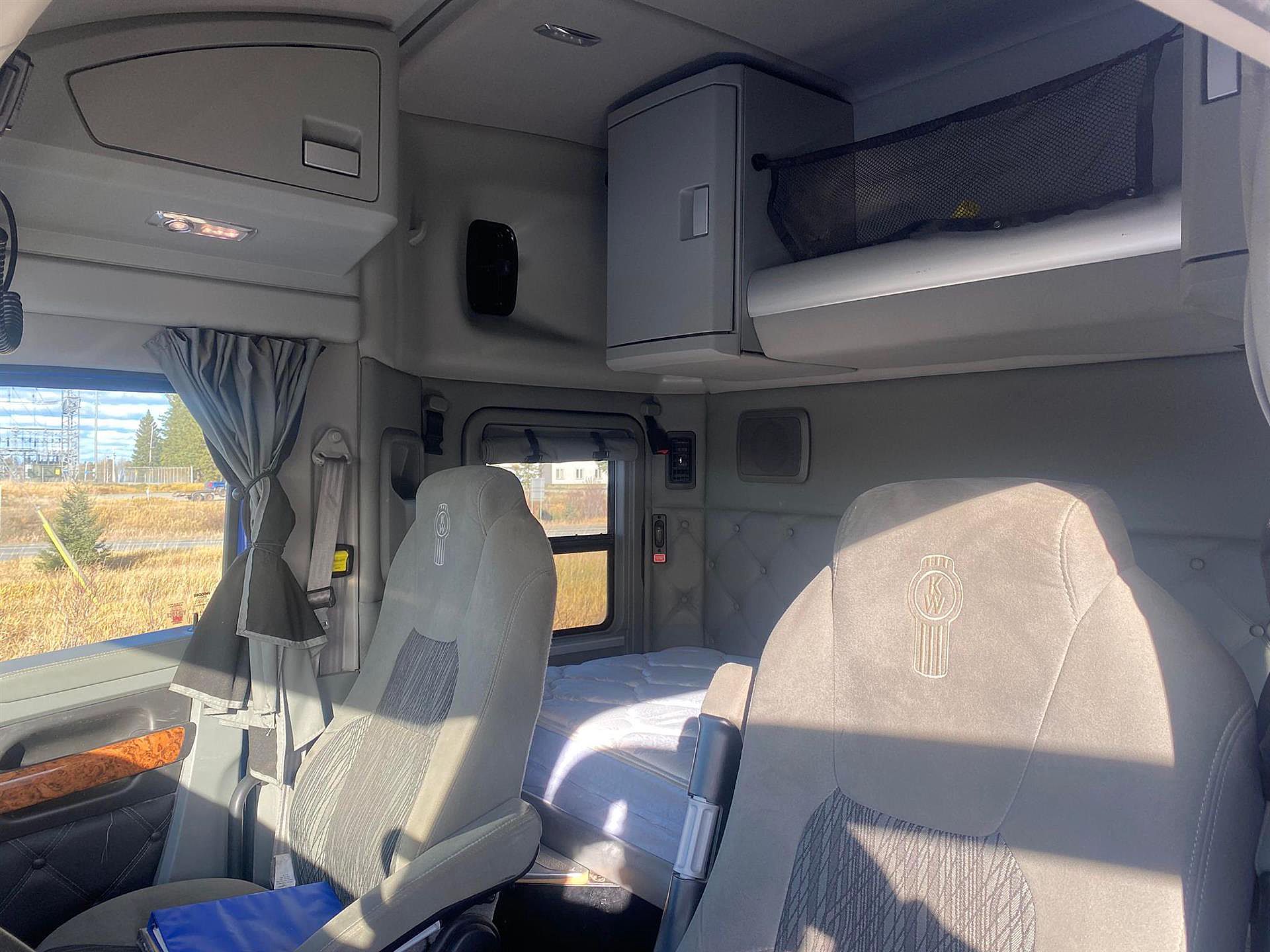 2020 Kenworth W990 For Sale | 52" Sleeper | #1204380