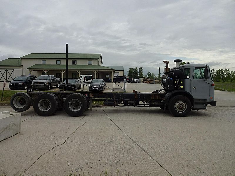 2015 Autocar EXPEDITOR (For Sale) | Cab & Chassis | #FH218017