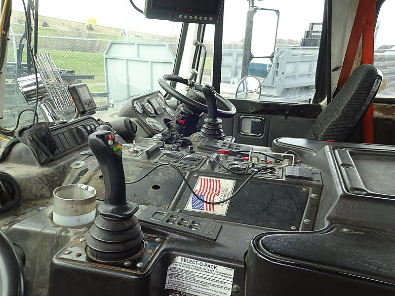 2015 Autocar EXPEDITOR For Sale | Automated Side Loader | #FH218018