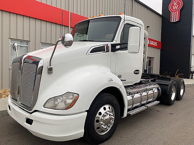 2015 Kenworth T680 For Sale | Day Cab | #4857W