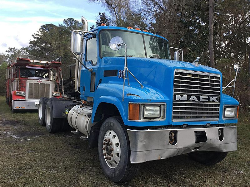 2007 Mack CHN613 (For Sale) | Day Cab | #JM008110