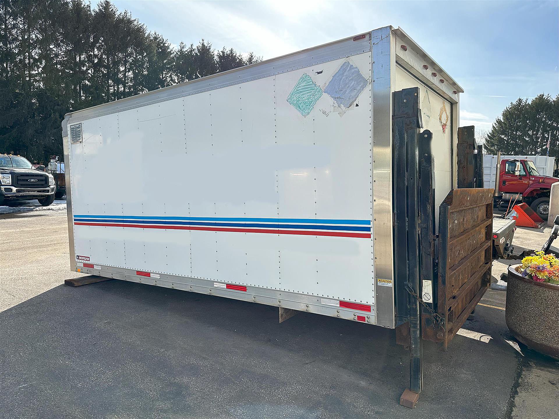 2012 16' Morgan Cube Body For Sale | 16' | #8827