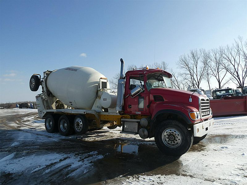 2003 Mack Granite cv513 (For Sale) | Cab & Chassis | #9854