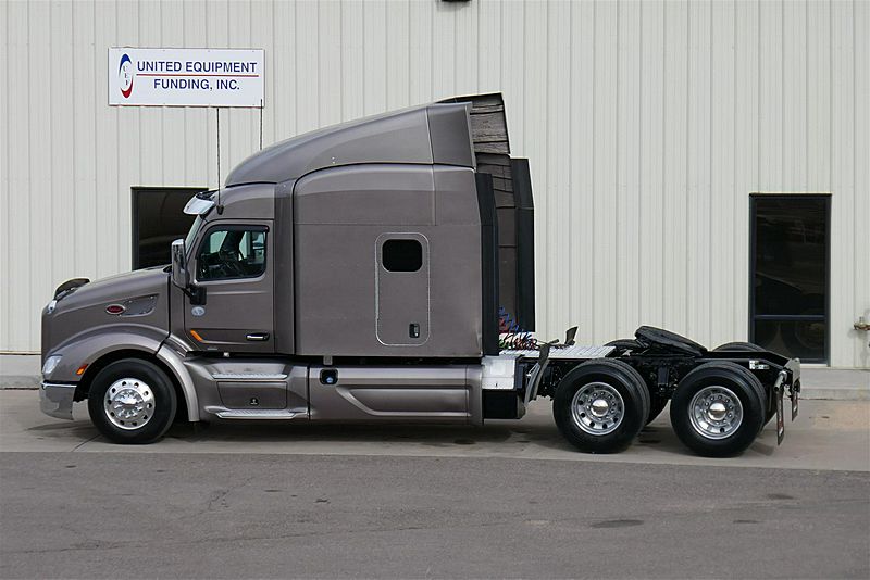 2014 Peterbilt 579 (For Sale) | 80" Sleeper | #4678