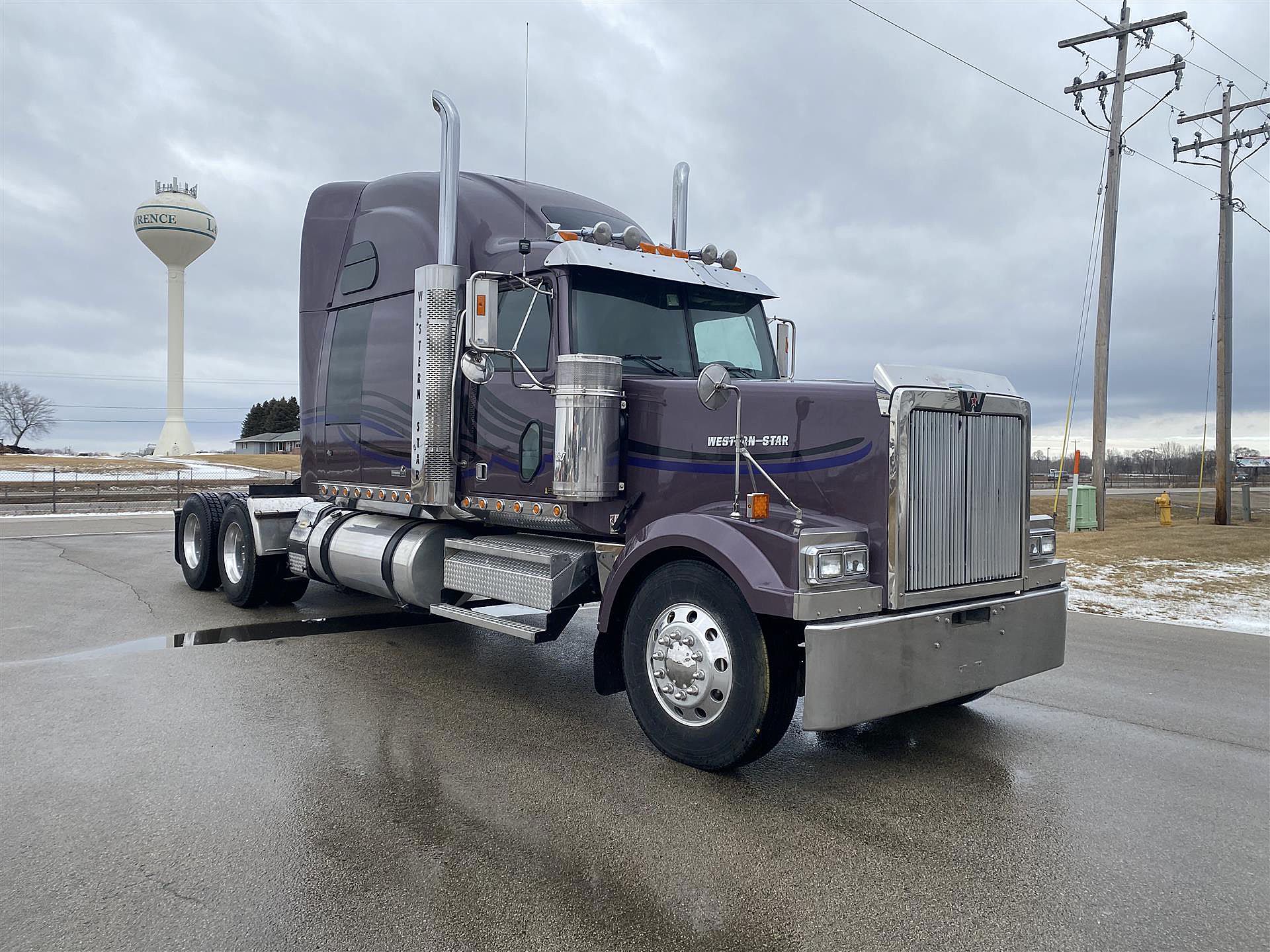 2007 Western Star 4900 EX (For Sale) | Raised Roof Sleeper | #13240WHP