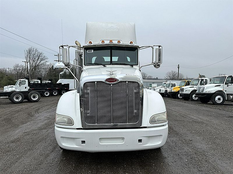 2012 Peterbilt 384 For Sale | Day Cab | #9009
