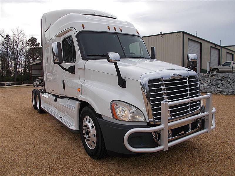 2016 Freightliner CASCADIA EVOLUTION For Sale | 72" Sleeper | #252906