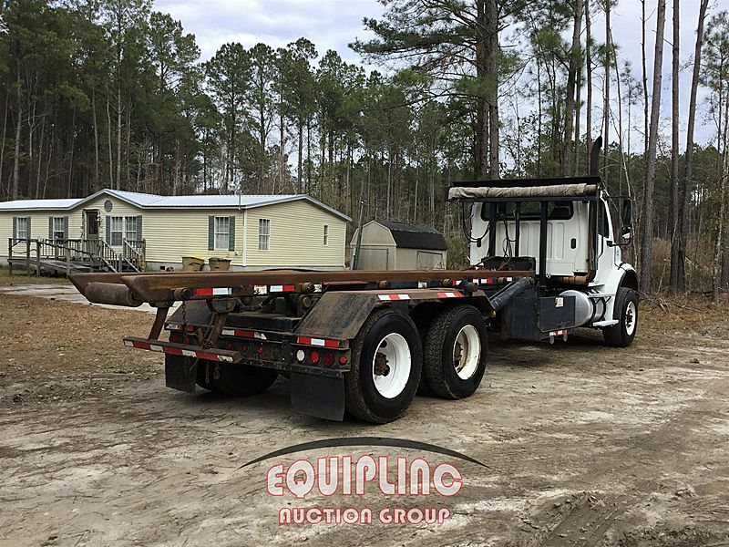 2004 Freightliner Business Class Roll-Off For Sale | Roll-Off | #JMN11890