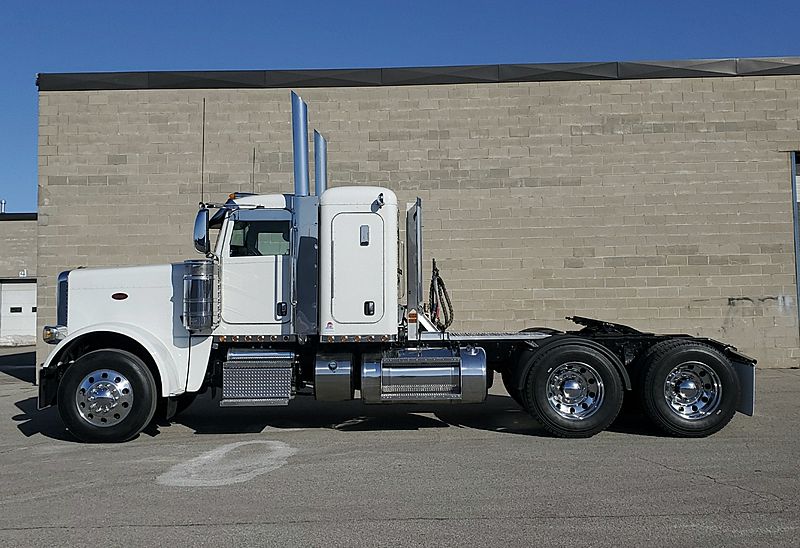 2018 Peterbilt 389 For Sale | 44" Sleeper | #3184429