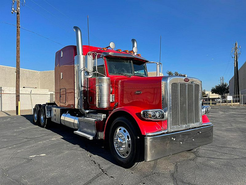 2011 Peterbilt 388 For Sale | 63" Sleeper | #U8774