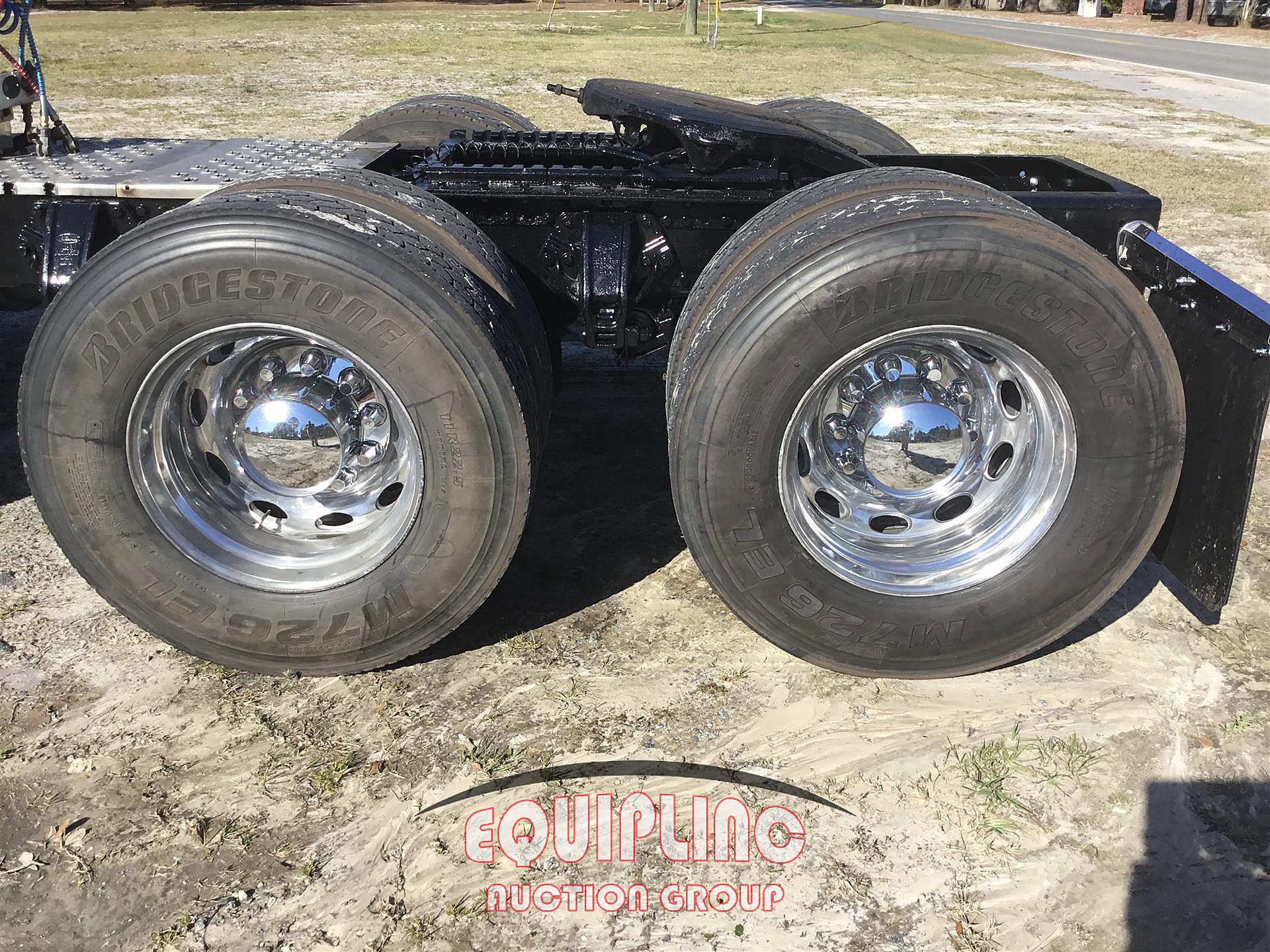 2007 Peterbilt 379 For Sale | 63" Sleeper | #JM682692