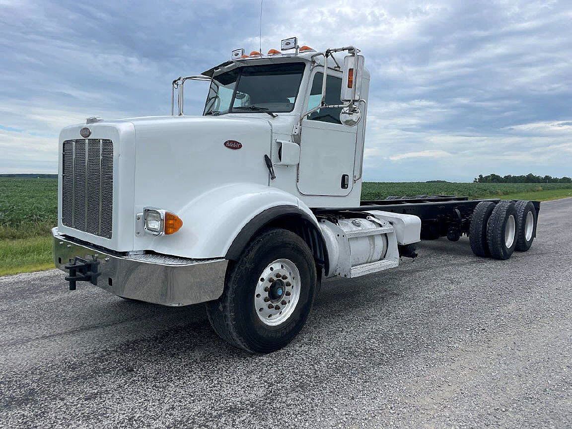 2009 Peterbilt 365 For Sale | Cab & Chassis | #7409