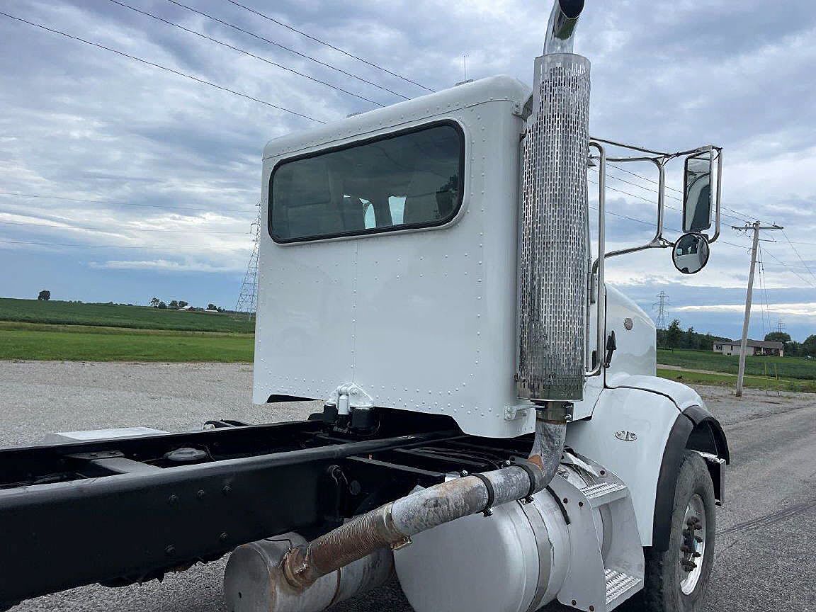 2009 Peterbilt 365 For Sale | Cab & Chassis | #7409