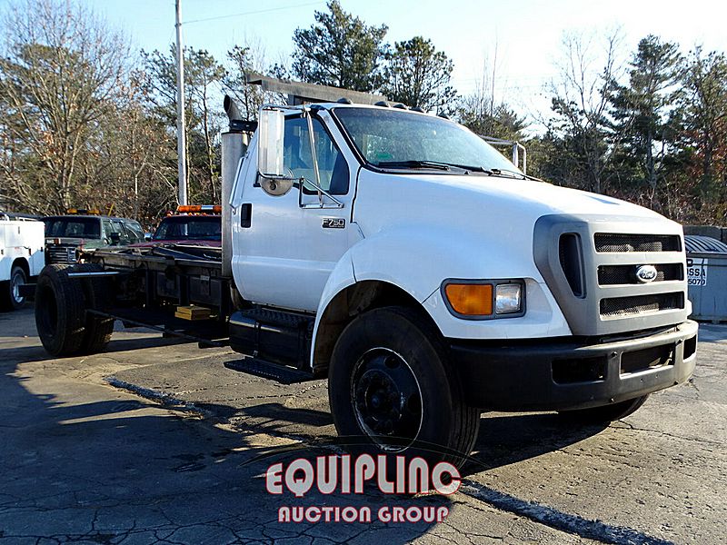 2005 Ford F750 For Sale | Lift Truck | #JM216365