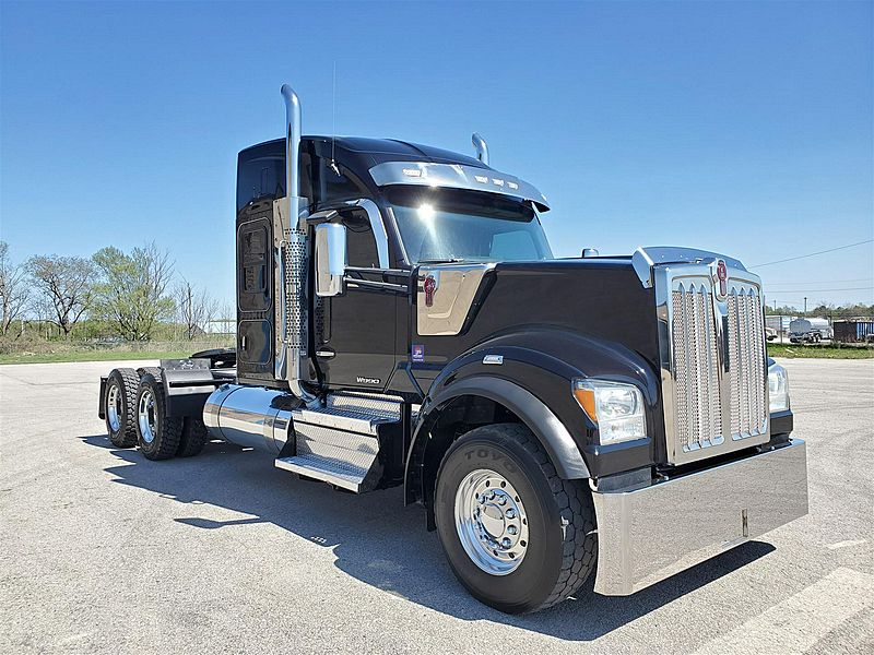 2020 Kenworth W990 For Sale | 52" Sleeper | #1204445