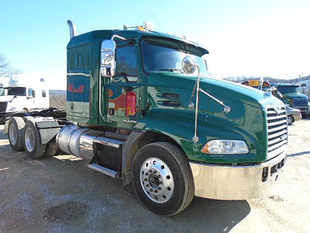 2017 Mack CXU613 (For Sale) | 48" Sleeper | #253592