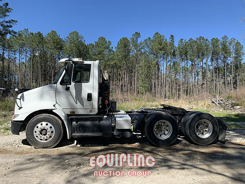 2005 International 8600 (For Sale) | Day Cab | #JM008469