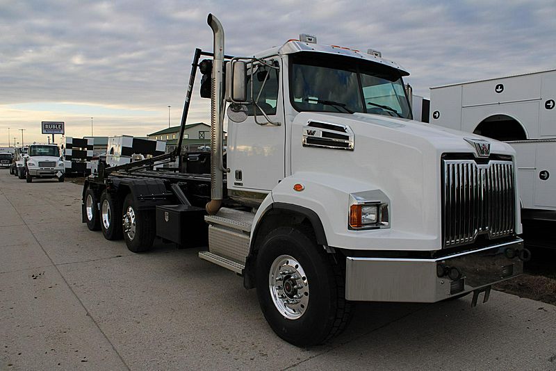 2023 Western Star 4700 For Sale | Roll-Off | #PNN4206