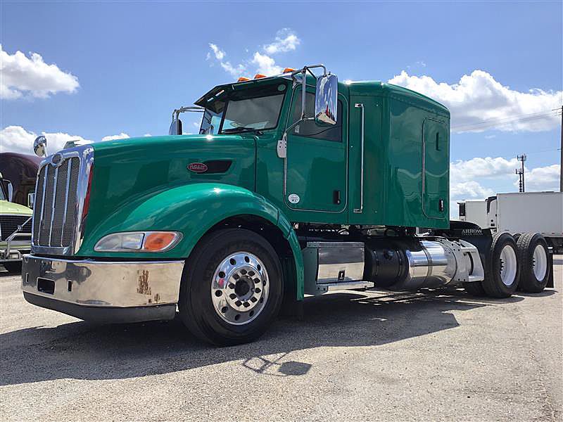 2016 Peterbilt 386 For Sale | 63" Sleeper | #254067