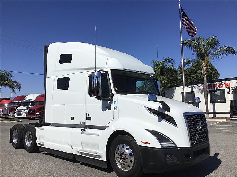 2020 Volvo VNL 760 (For Sale) | 70" Sleeper | #254355