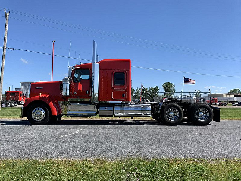 2019 Kenworth W900 For Sale | 72" Sleeper | #30N250514