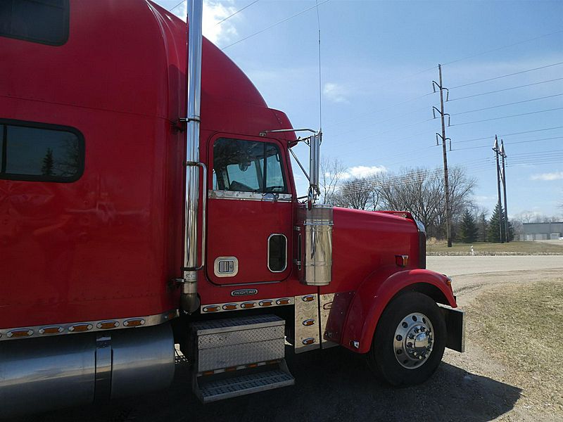1998 Freightliner Classic XL For Sale | 65" Sleeper | #9940
