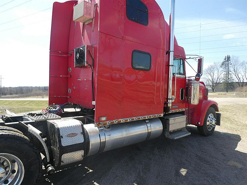 1998 Freightliner Classic XL For Sale | 65" Sleeper | #9940