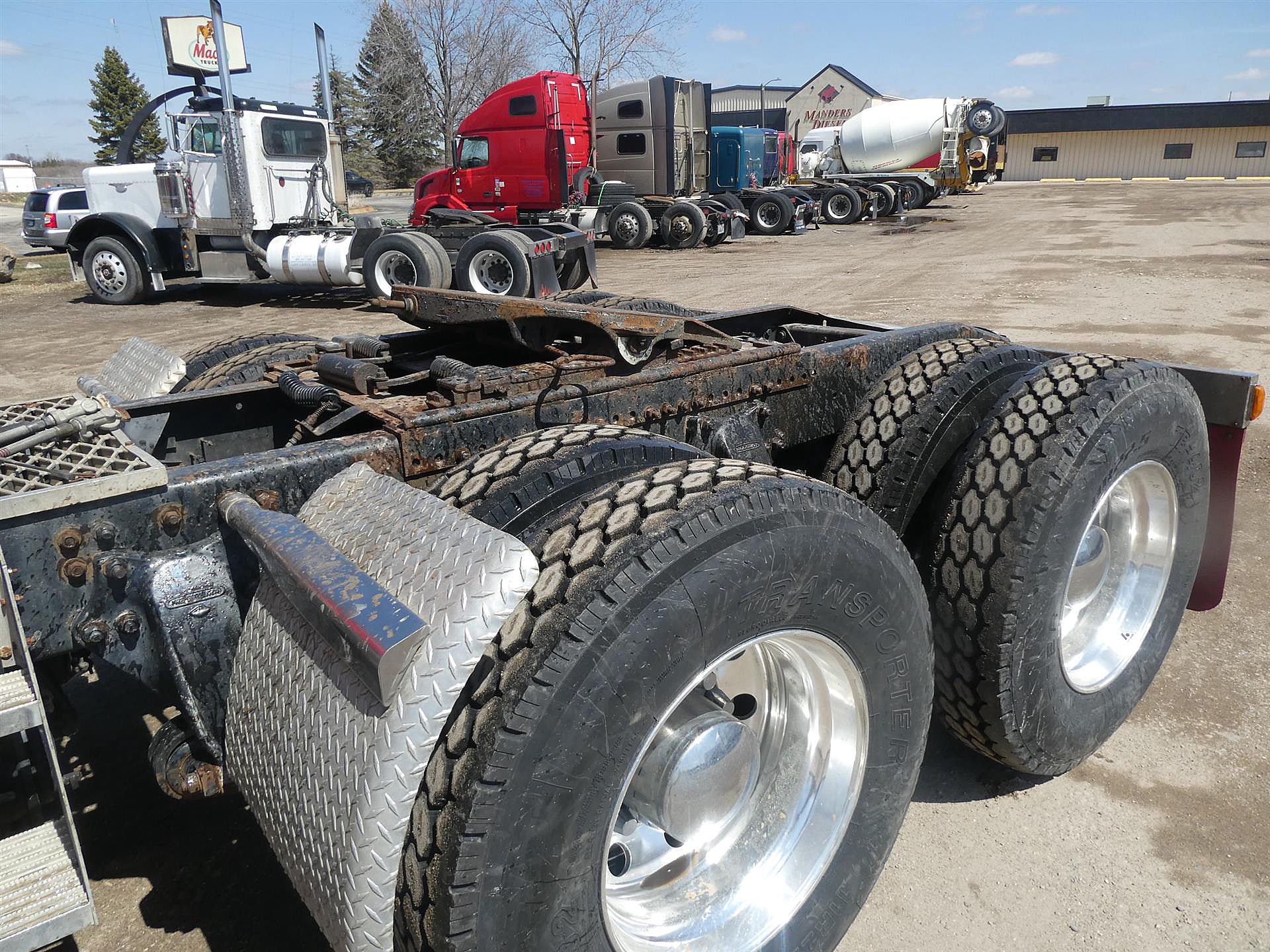 1998 Freightliner Classic XL For Sale | 65" Sleeper | #9940