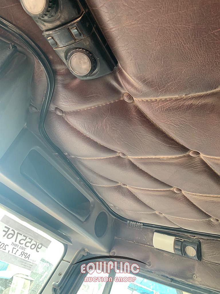 2001 Freightliner CLASSIC FLD For Sale | Single Bunk Sleeper | #JMH01627