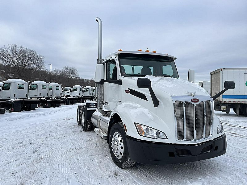 2023 Peterbilt 579 (For Sale) | Non Sleeper | #30A875834