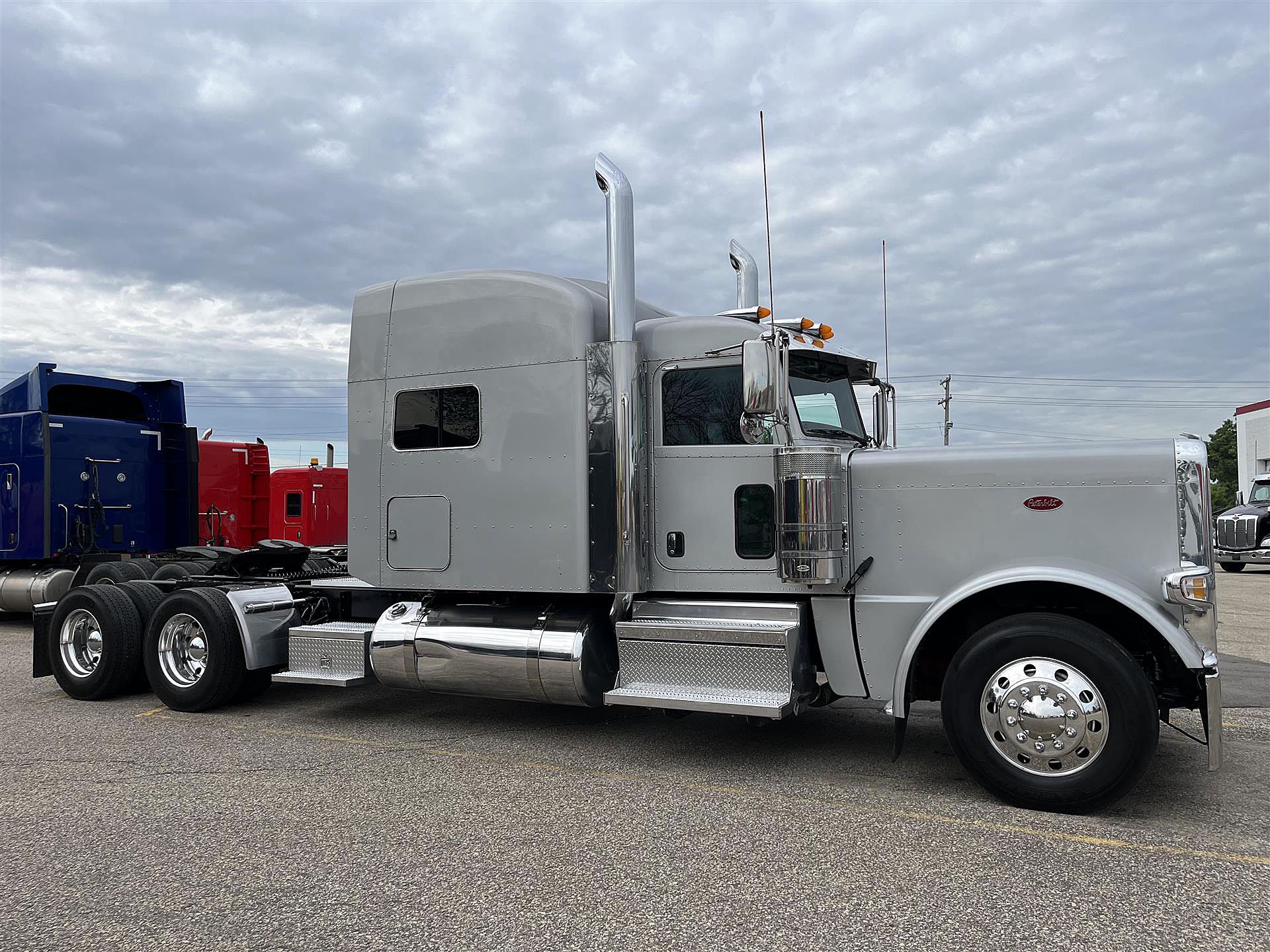 2018 Peterbilt 389 For Sale | 78" Sleeper | #30N488299