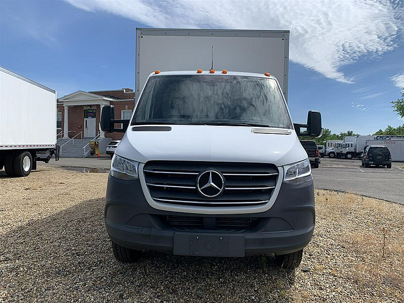 2019 MERCEDES BENZ SPRINTER 3500 For Sale | 14' Box | #T-KN025562