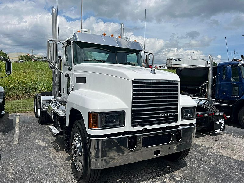 2019 Mack PI64T M778 (For Sale) | Daycab Sleeper | #6991353