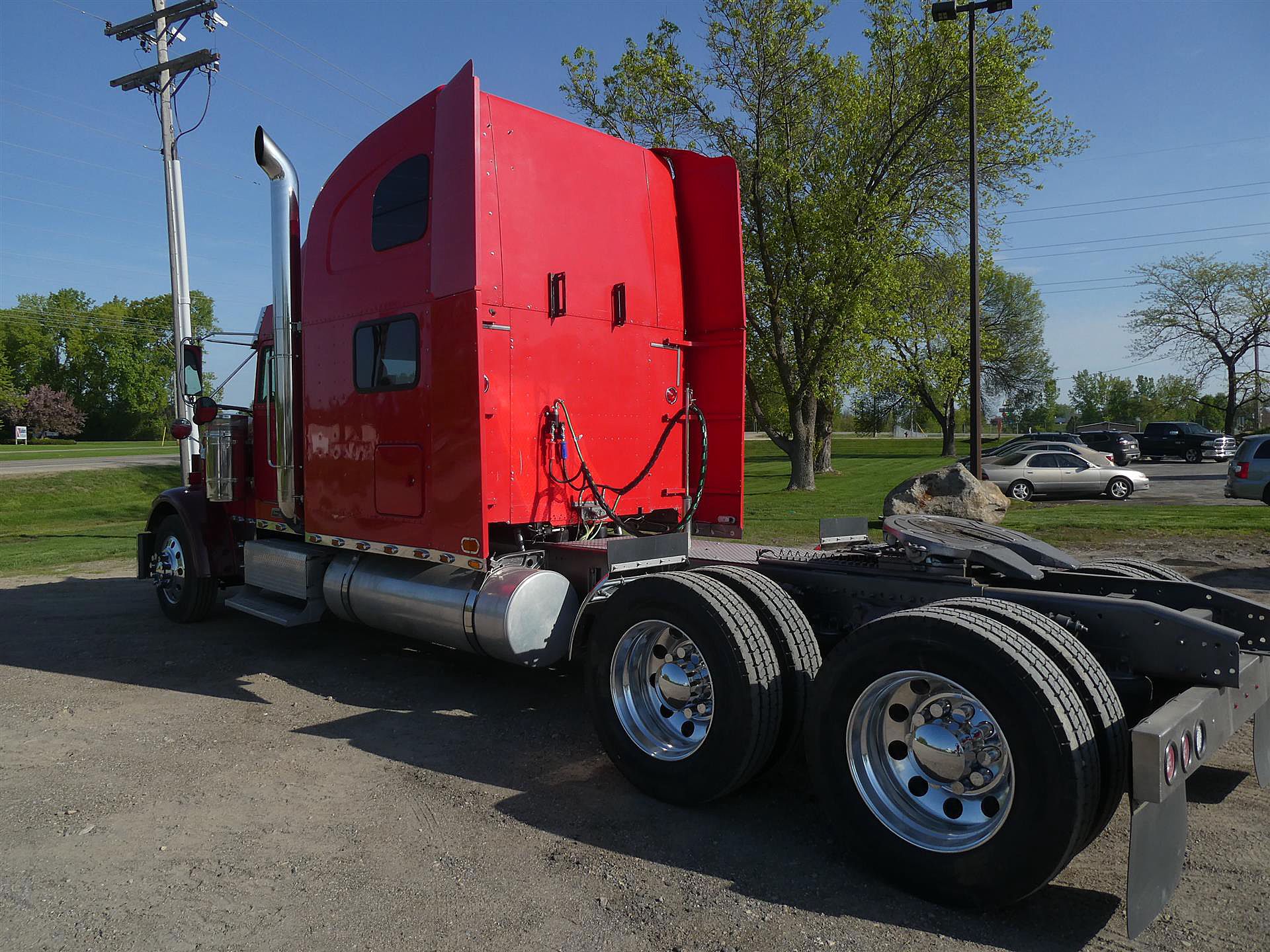 2001 Freightliner FLD120 For Sale | Condo Sleeper | #9966