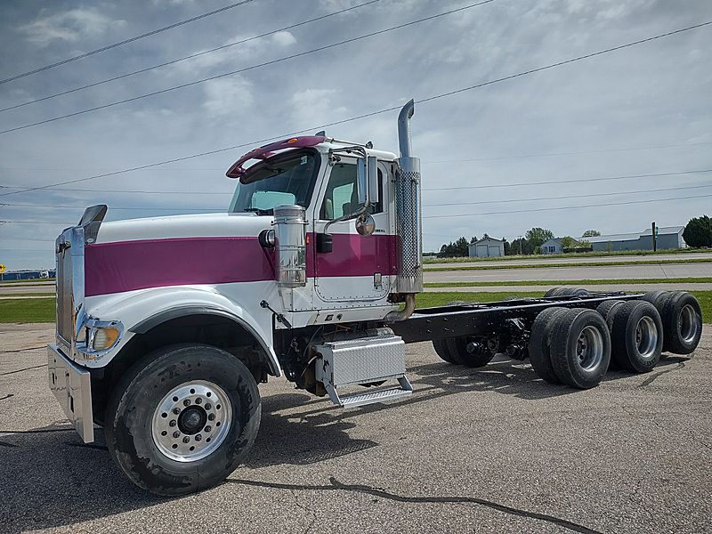 2006 International 5900I 6X4 (For Sale) | Cab & Chassis | #479A-20