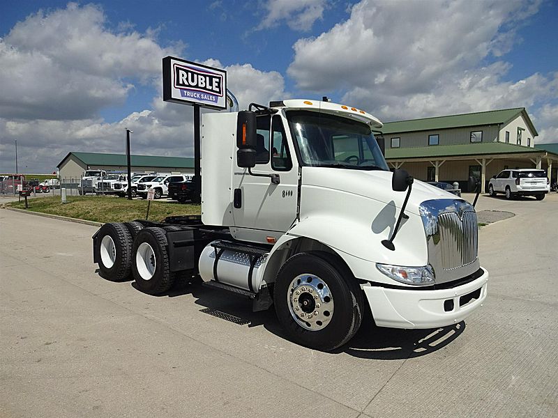 2006 International 8600 (For Sale) | Day Cab | #6J335677