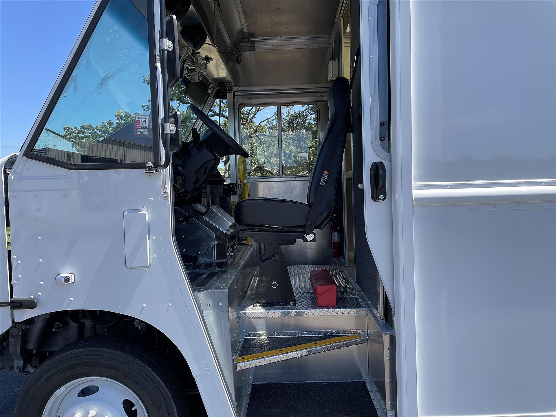 2022 Ford F59 (For Sale) | 18' | Non CDL | #45153