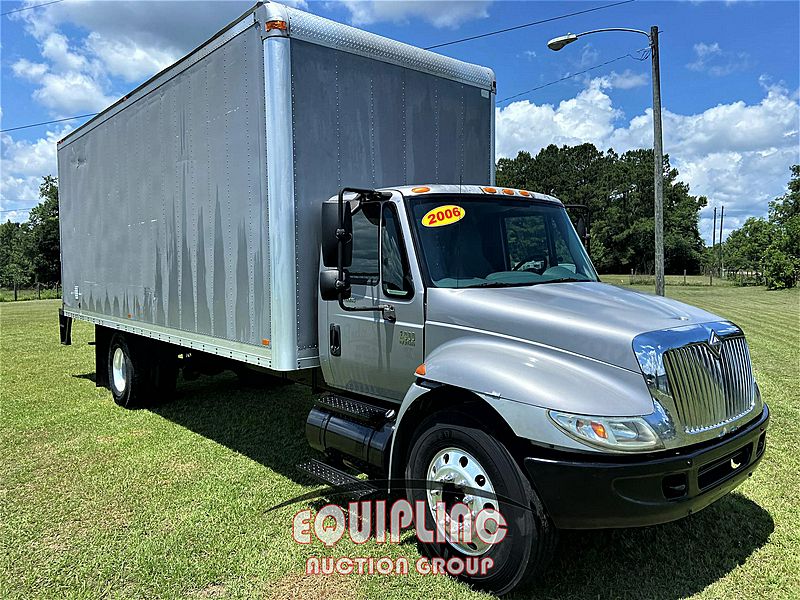 2006 International DuraStar 4300 (For Sale) | 24' | Non CDL | #TK227244