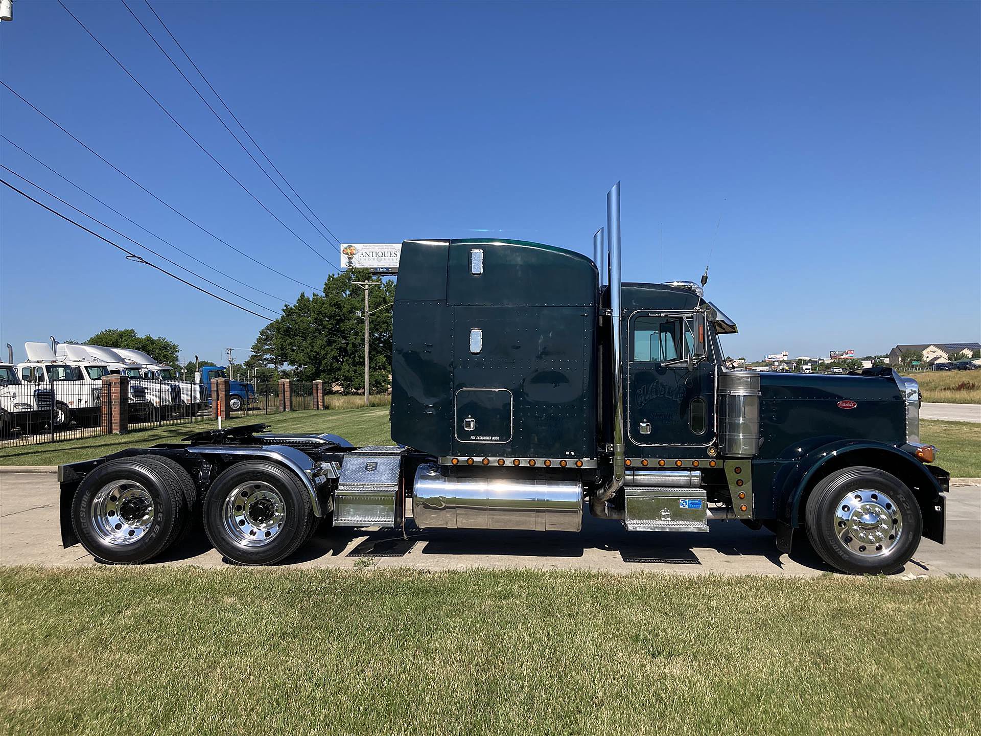 1999 Peterbilt 379 For Sale | 58" Sleeper | #XD479318