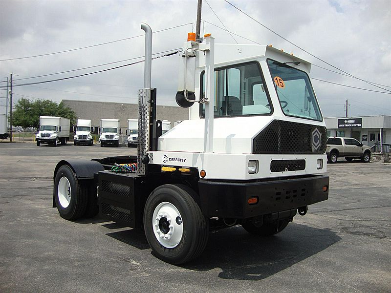 2018 Capacity Sabre For Sale | Yard Spotter | #U9109