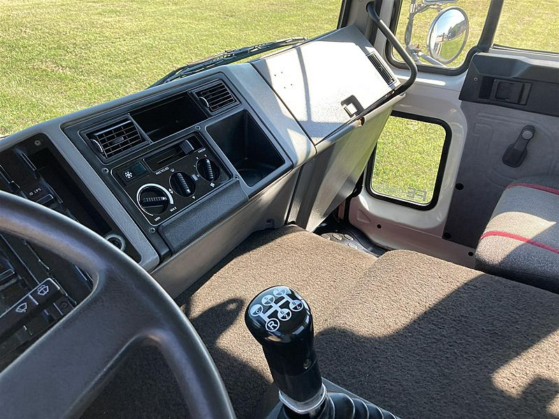 1997 Volvo FE42 (For Sale) | Day Cab | #VR476365