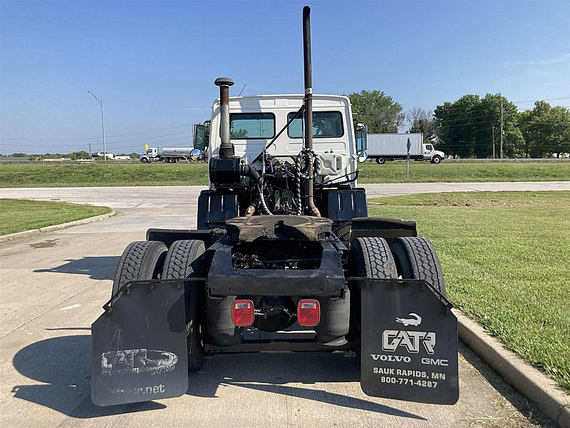 1997 Volvo FE42 (For Sale) | Day Cab | #VR476365