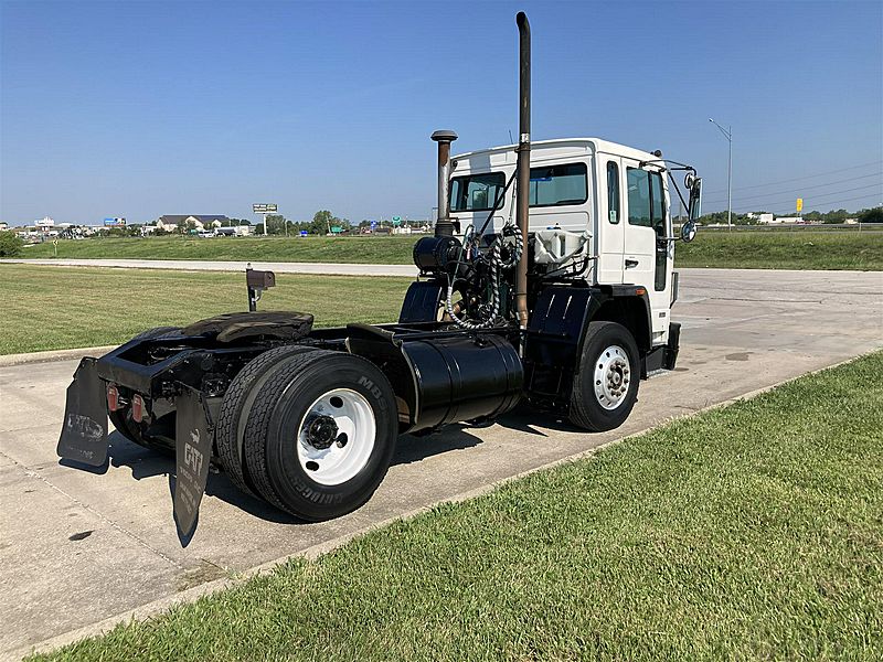 1997 Volvo FE42 (For Sale) | Day Cab | #VR476365
